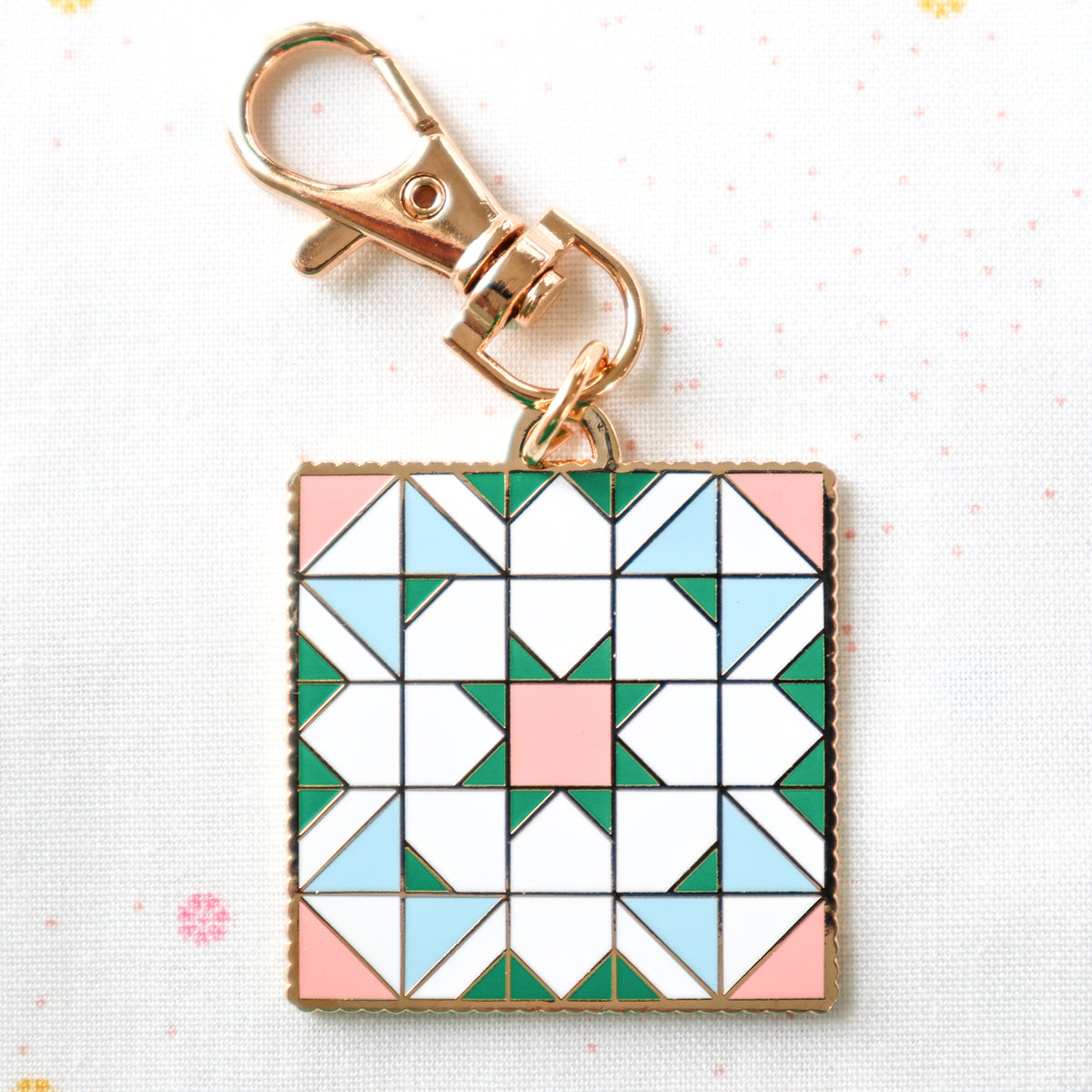 Shining Star Quilt Block Enamel Charm – Flamingo Toes