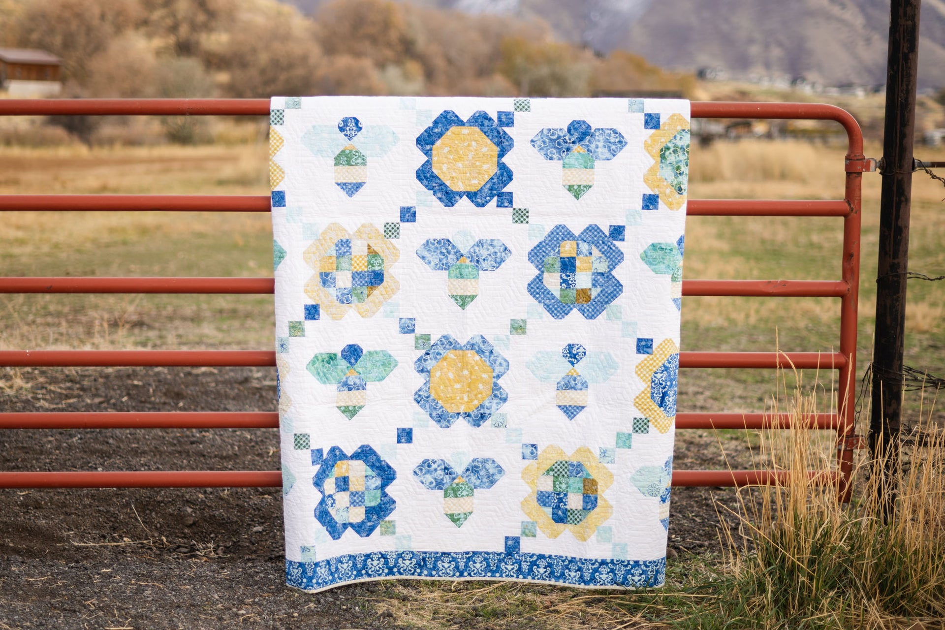 Daisy a Day Quilt PDF Pattern – Flamingo Toes