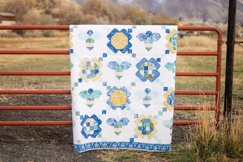 Daisy a Day Quilt PDF Pattern – Flamingo Toes